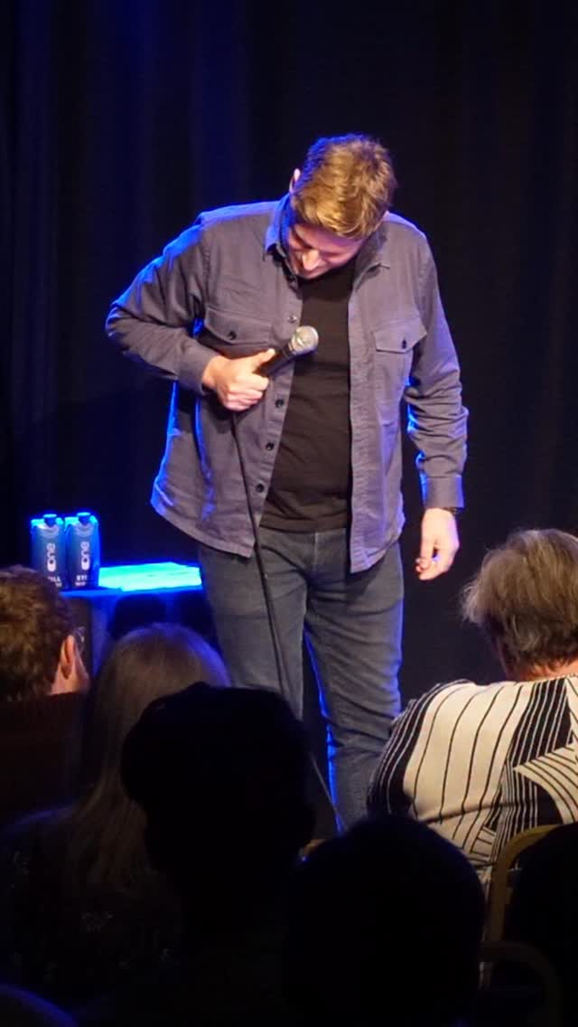 SCOTT BENNETT – Comedian